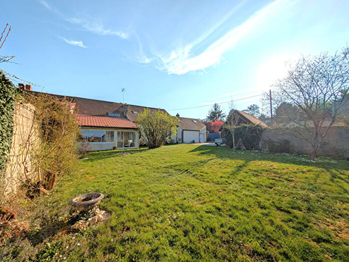 Maison 9 pièces à vendre - Villiers-sur-Tholon