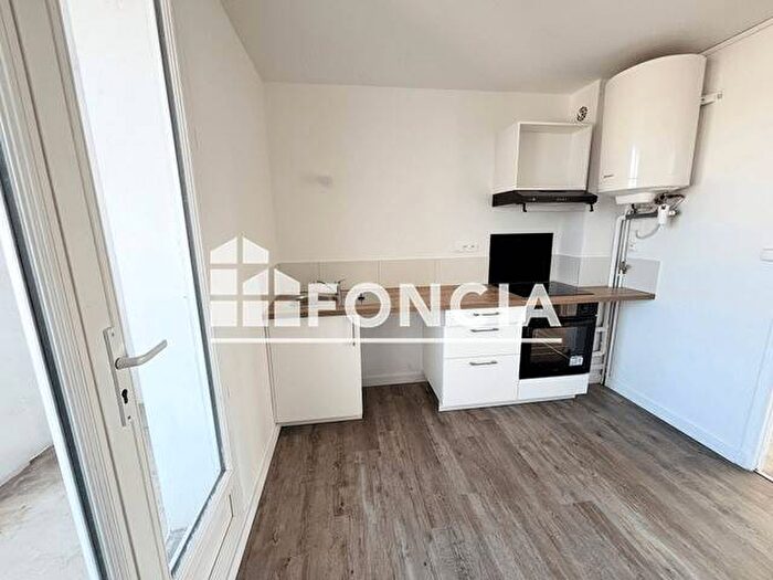 Appartement à louer - Valence - 3 pièces - 2 chambres