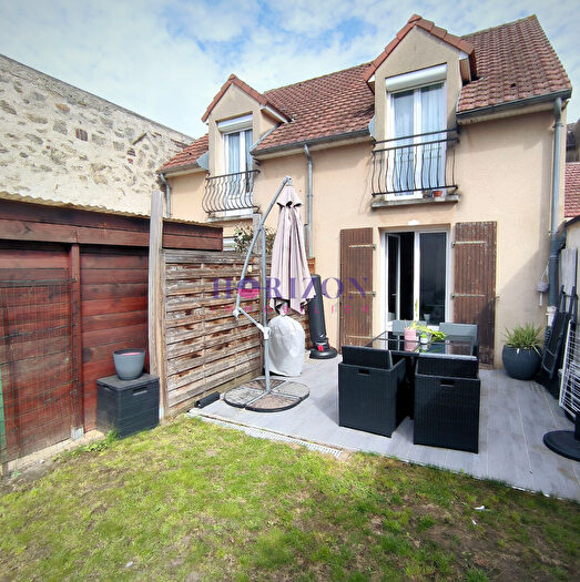 Maison à vendre - Beaumont-sur-Oise - 2 pièces - 1 chambre