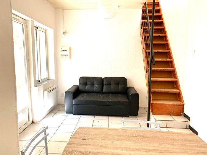 Appartement à louer - Sète, Centre-ville - 2 pièces - 1 chambre