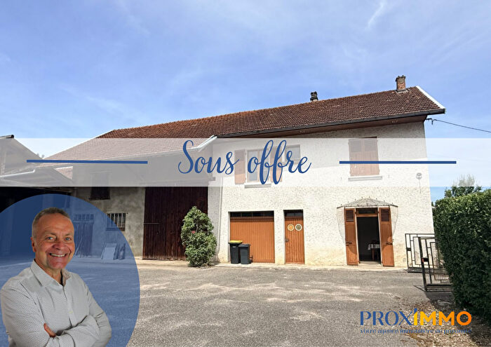 Saint-Jean-d'Avelanne : Maison 5 pièces à vendre