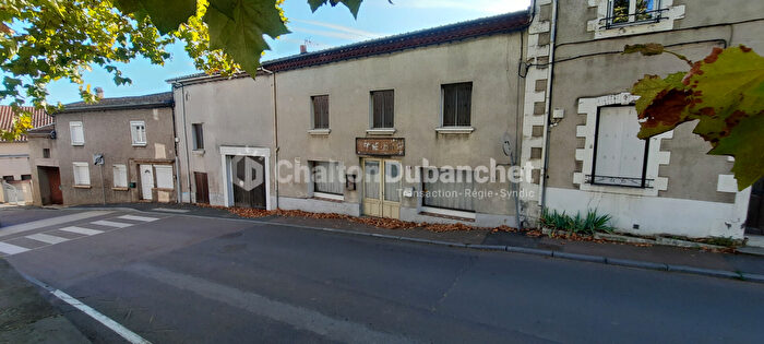 Maison à vendre - Nervieux - 8 pièces - 5 chambres