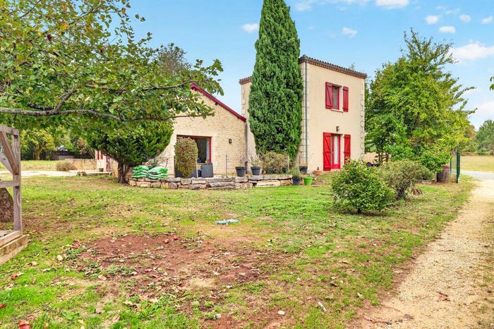 Maison 3 pièces à Veyrines-de-Vergt, à vendre
