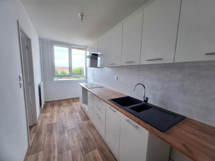 Trappes, Centre-ville, Jaurès, Gare : Appartement 2 pièces à vendre