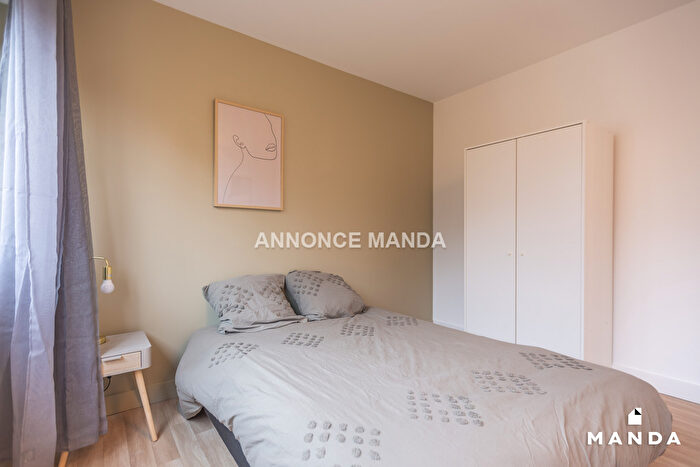Appartement 5 pièces à Chilly-Mazarin, Nord, à louer