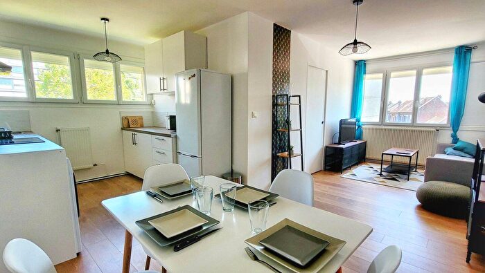 Appartement 4 pièces à Saint Pierre, Amiens, à louer