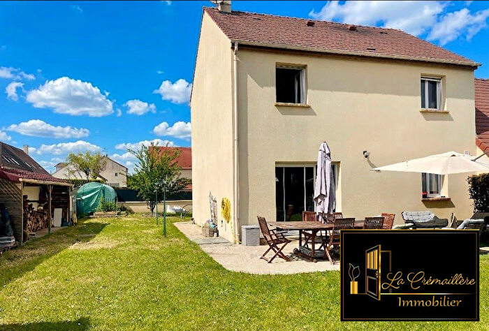 Les Granges-le-Roi - Maison 4 pièces à vendre