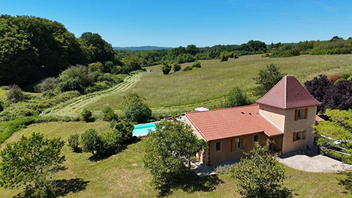Maison 6 pièces à Prats-de-Carlux, à vendre