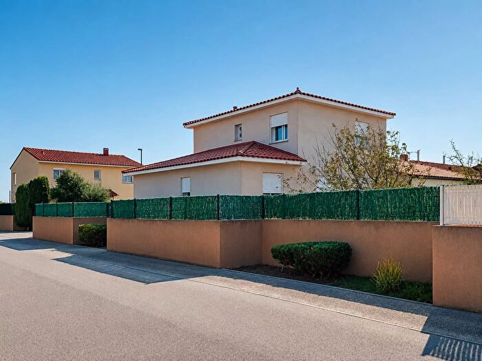 Maison 5 pièces à Salses-le-Château, à vendre