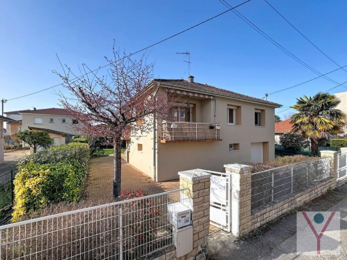 Maison à louer - Villars-les-Dombes - 5 pièces - 3 chambres