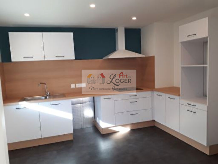 Orvault, Bourg, Secteur rural - Maison 5 pièces à louer