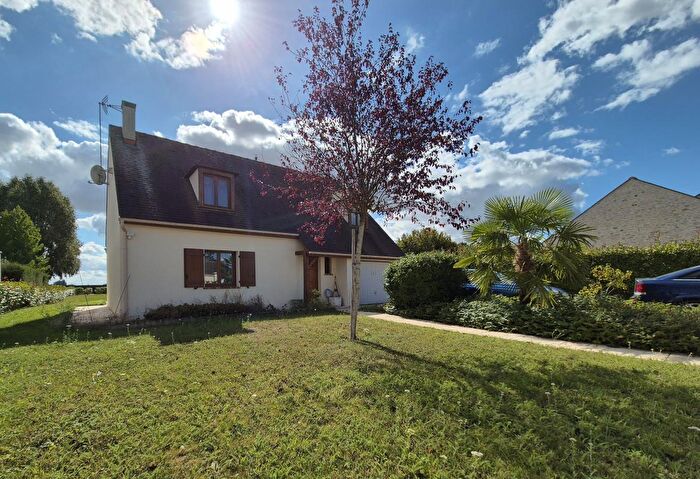 Maison à vendre - Jouy-le-Châtel - 5 pièces - 4 chambres