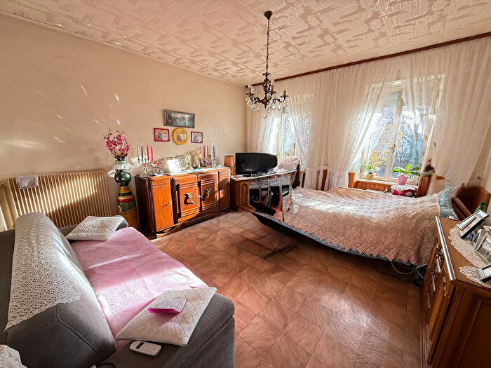 Maison à vendre - Sainte-Marie-aux-Chênes - 4 pièces - 2 chambres