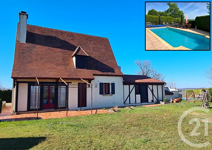 Maison à vendre - Salignac-Eyvigues - 5 pièces - 3 chambres