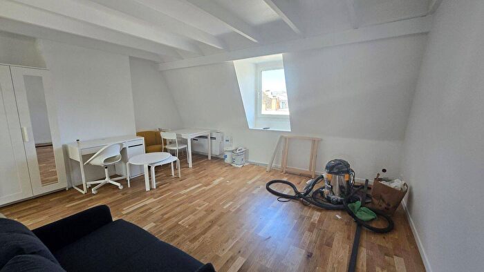 Appartement à louer - Lille - 2 pièces - 1 chambre