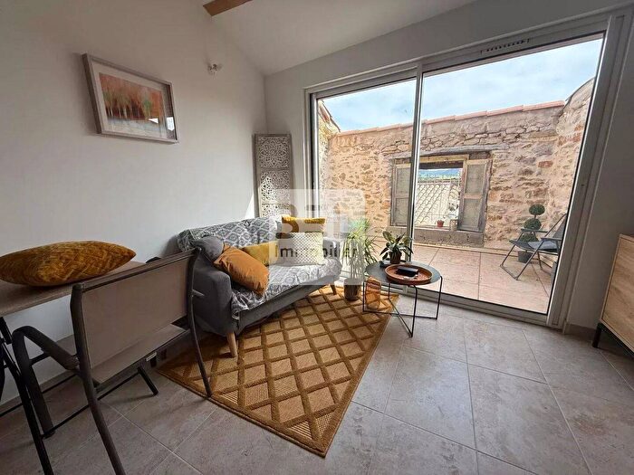 Appartement à louer - Centre Ville, Laudun-lArdoise - 1 pièce