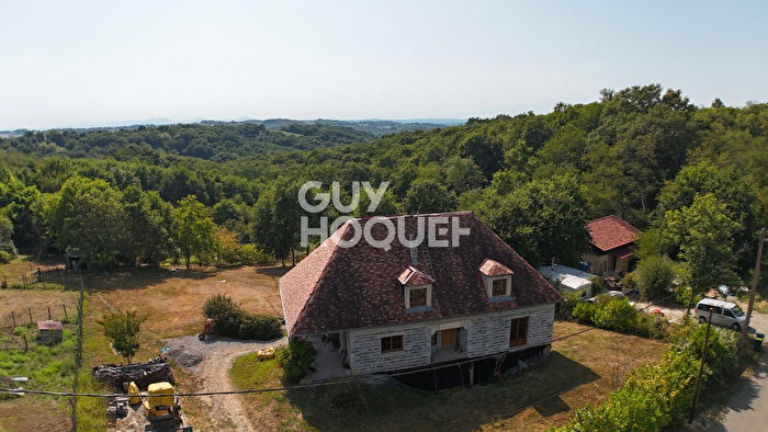 Maison à vendre - Salles-Mongiscard - 6 pièces - 4 chambres