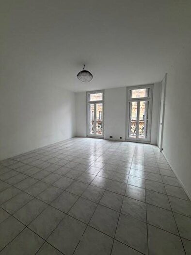 Appartement à louer - Les Grandes Carmes, Marseille ème - 2 pièces - 1 chambre