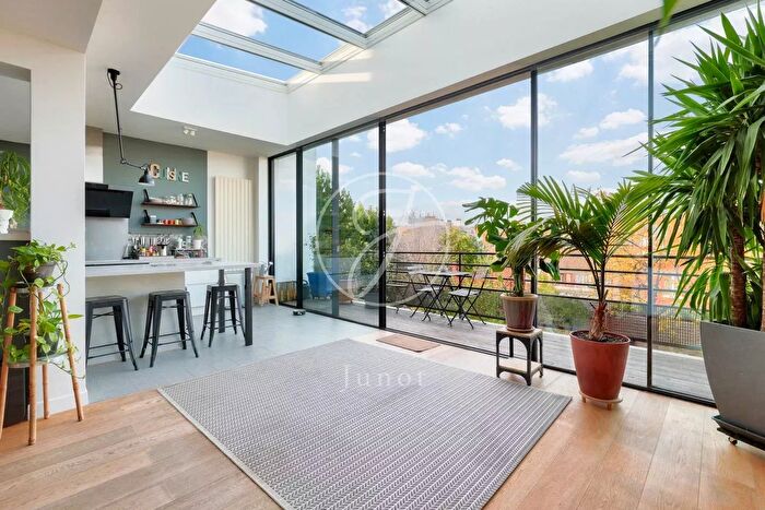 Maison à vendre - Sèvres, Beau-Site, Binelles, Renan, Chataîgneraie - 8 pièces - 4 chambres