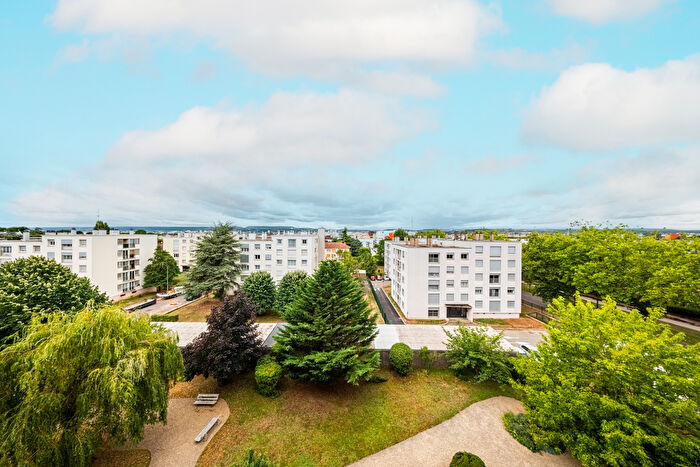 Appartement 3 pièces à vendre à Dijon, Montmuzard