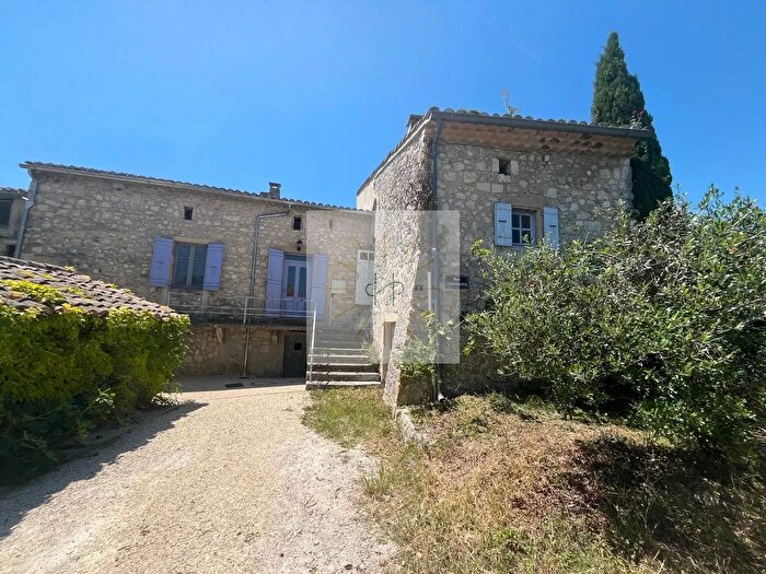 Maison 5 pièces à vendre à Salles-sous-Bois