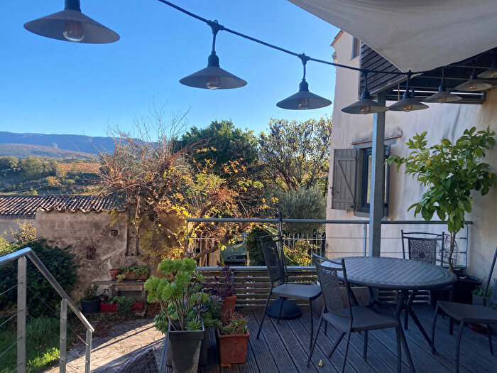 Maison à vendre - Gardie - 10 pièces - 6 chambres