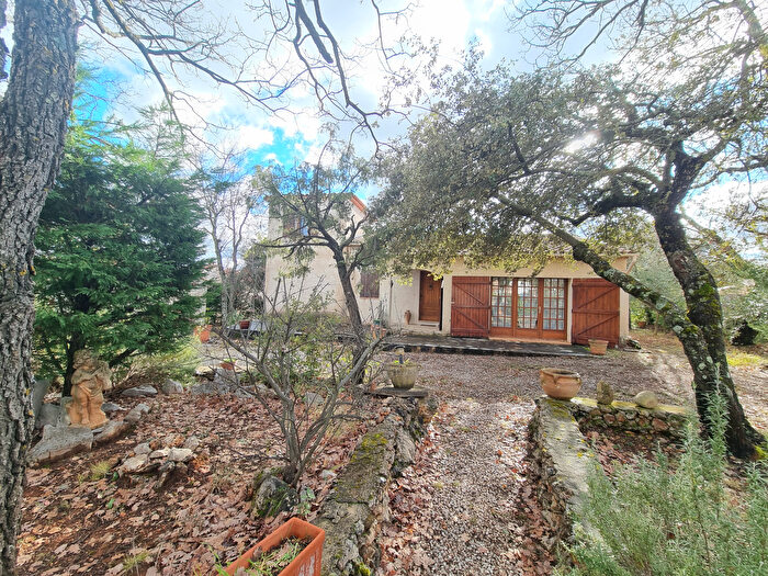 Appartement 5 pièces à vendre - Régusse