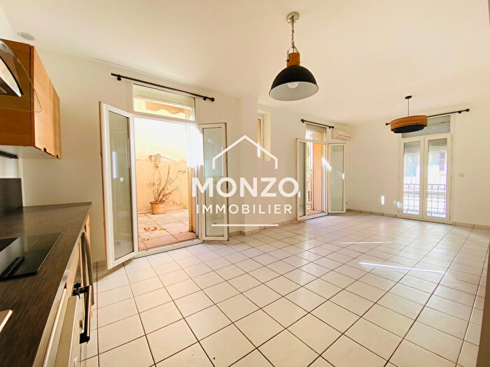 Appartement à vendre - Perpignan, Saint-Matthieu - 4 pièces - 3 chambres