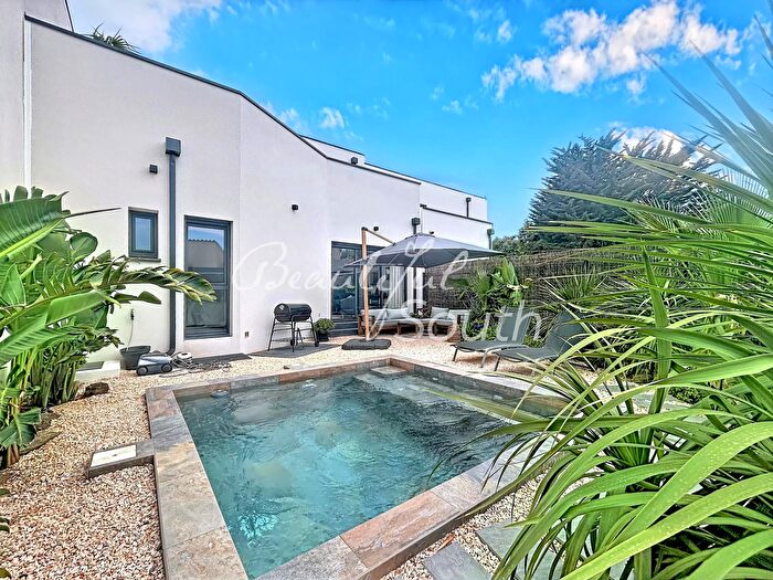 Maison 5 pièces à Saint-Cyprien, à vendre