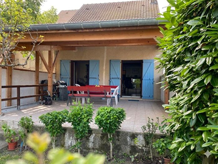 Maison 4 pièces à Les Mureaux, Nouvelle France, à vendre