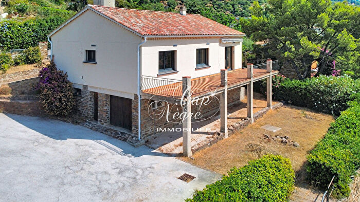 Bormes-les-Mimosas, Centre-ville, Le Pin - Maison 5 pièces à vendre
