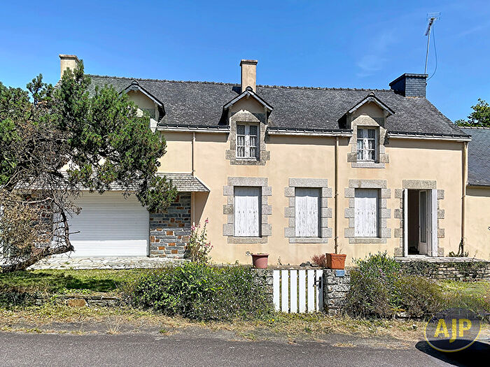 Maison 7 pièces à vendre - Saint-Jean-la-Poterie