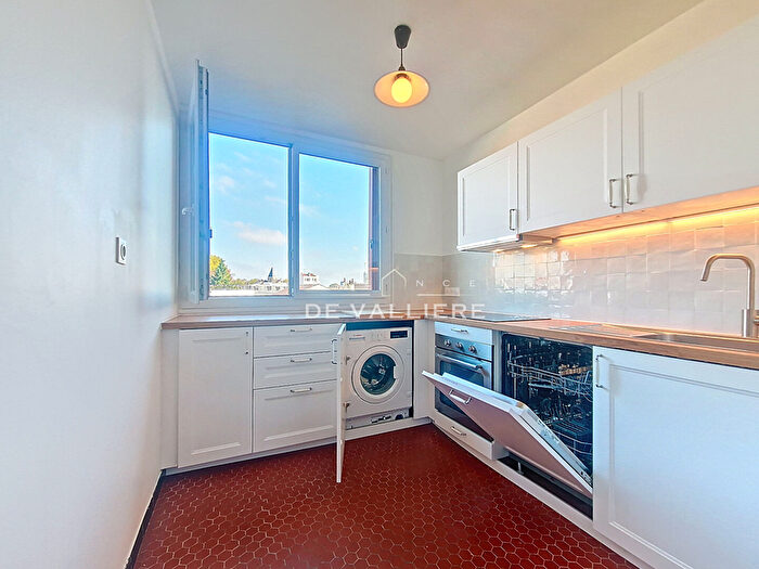 Appartement à louer - Nanterre, Vieux Pont - 2 pièces - 1 chambre