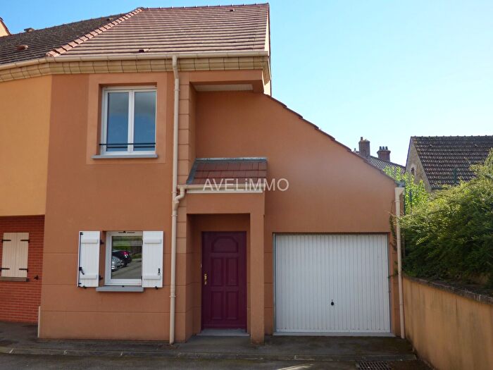 Maison à vendre - La Queue-lez-Yvelines, La Queue-les-Yvelines - 5 pièces - 4 chambres