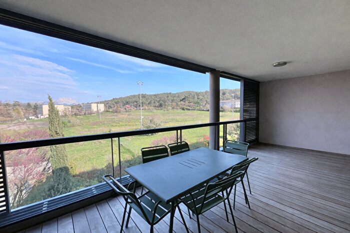 Appartement à vendre - Aix-en-Provence, Saint-Donat, Les Platanes - 4 pièces - 3 chambres