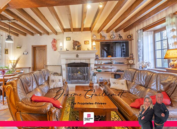 Maison à vendre - Neuvy-sur-Barangeon - 6 pièces - 4 chambres