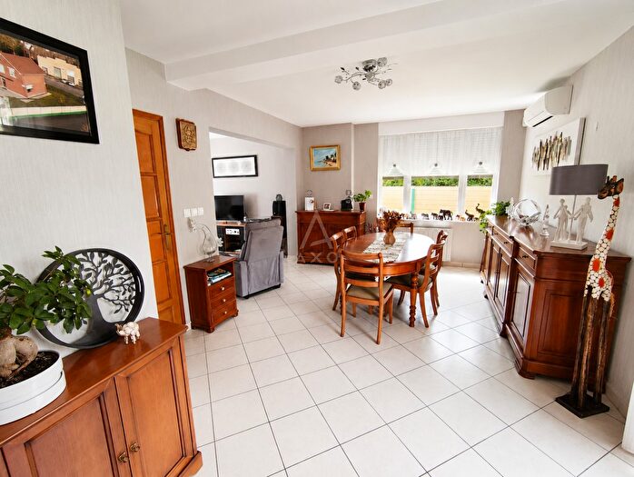 Maison 9 pièces à Wormhout, à vendre