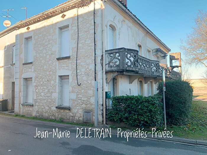 Maison à vendre - Vélines - 6 pièces - 4 chambres