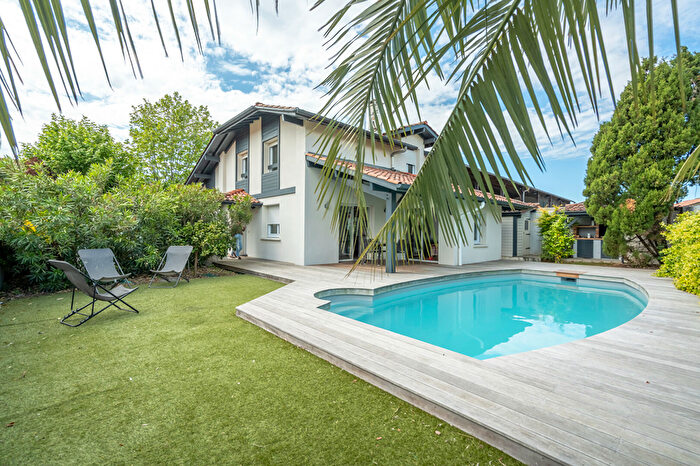 Anglet, Chassin : Maison 6 pièces à vendre