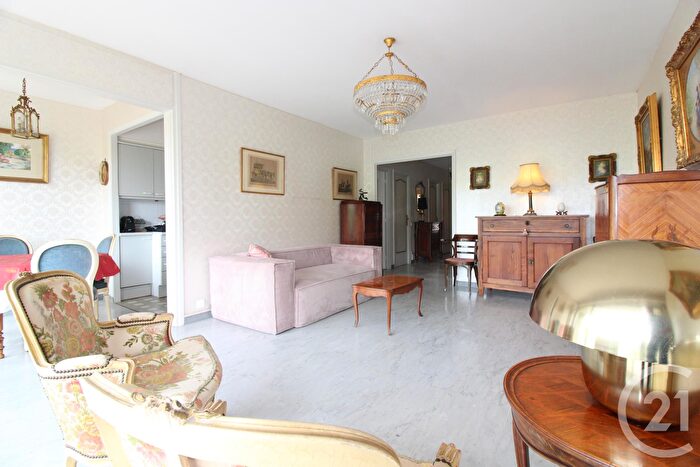 Appartement à vendre - Menton, Hôtel de Ville, Vieille Ville, Musée, Madone, Carnolès - 3 pièces - 2 chambres