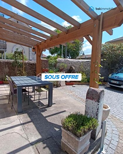 Maison à vendre - Charnècles - 5 pièces - 4 chambres