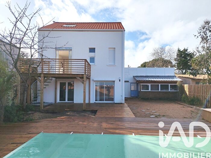 Maison à vendre - Les Sables-dOlonne, Les Agaures, Le Perclus, La Bernadière - 6 pièces - 4 chambres