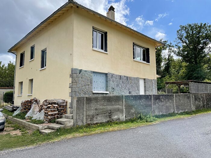 Maison à vendre - Saint-Paul-des-Landes - 6 pièces - 4 chambres