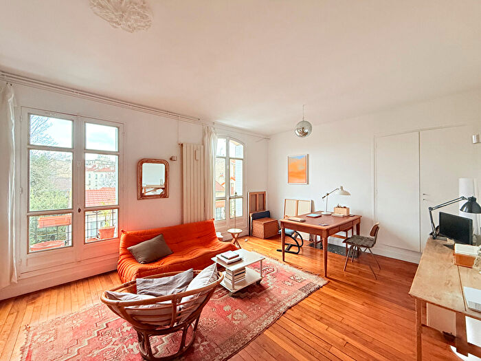 Appartement à vendre - Ivry-sur-Seine, Louis Bertrand, Mirabeau, Semard - 4 pièces - 2 chambres