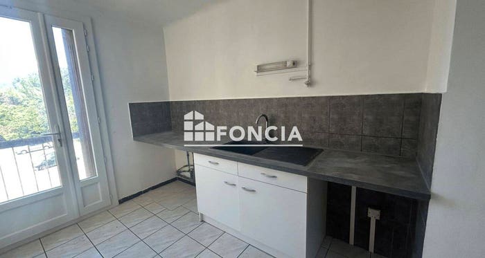 Appartement 3 pièces à louer - La Burliere Luquece, Manosque