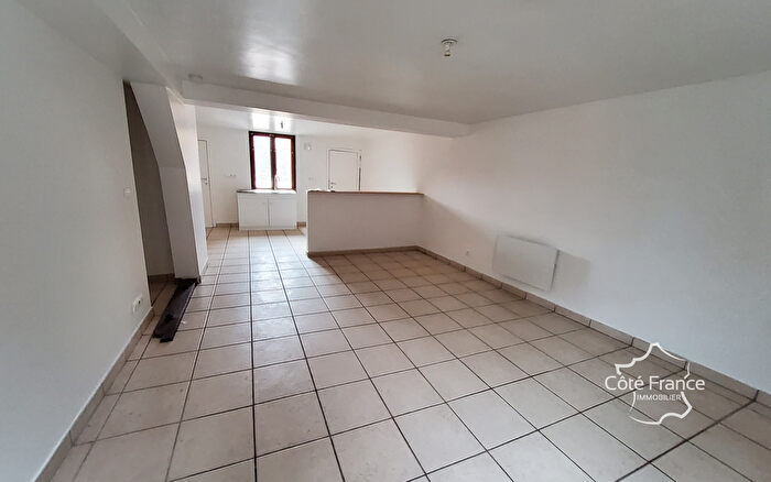 Appartement à louer - Givet - 2 pièces - 1 chambre