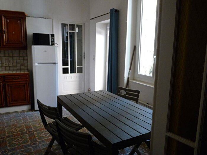 Camplanier, Nîmes : Appartement 1 pièce à louer