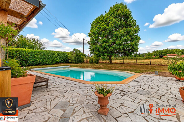 Maison à vendre - Roanne - 5 pièces - 4 chambres