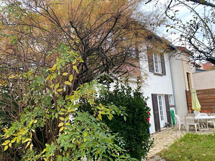 Antony, Centre-ville : Maison 5 pièces à vendre