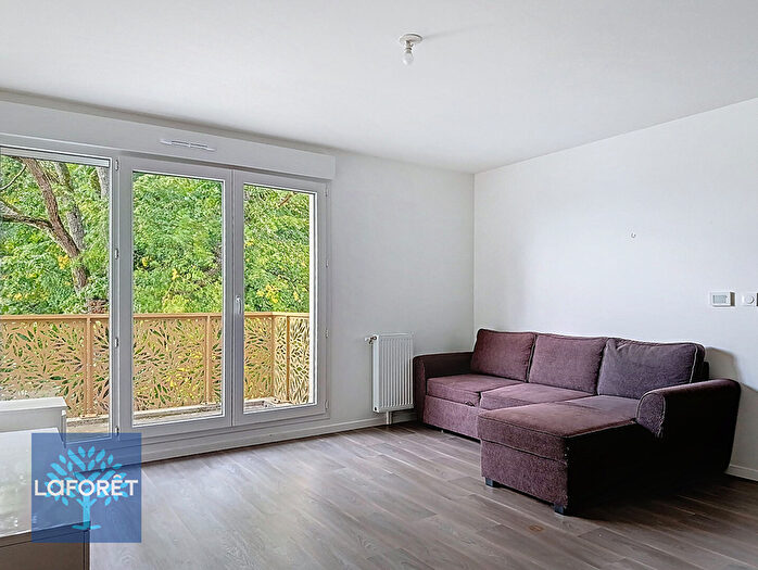 Appartement à vendre - Fontenay-le-Vicomte - 2 pièces - 1 chambre